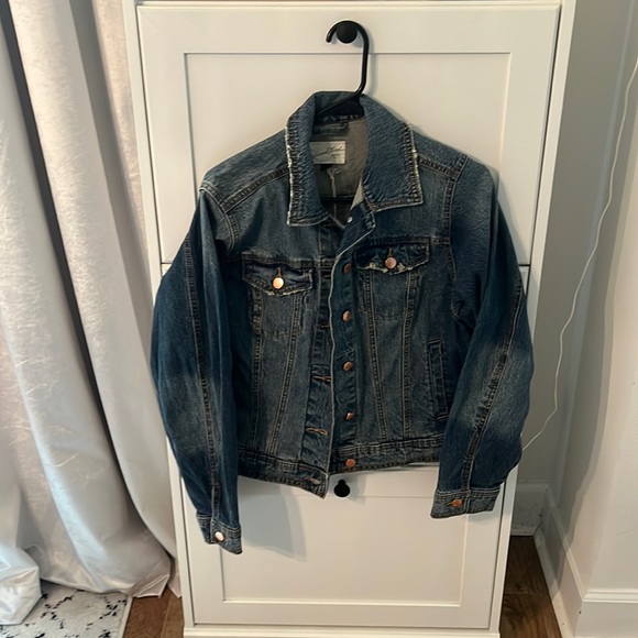 Universal Thread | Jackets & Coats | Universal Thread Medium Wash Denim ...